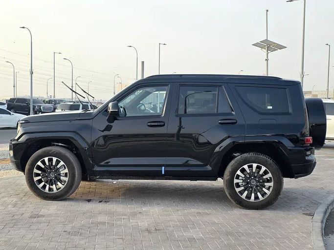 Buy Tank 700 (2025) 3.0 l Hybrid in Abu Dhabi - 225,000 AED | AUTO.AE