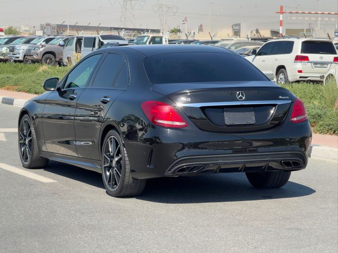 Купить Mercedes-Benz C-Class (2016) 2.0 л Бензин в Дубае - Цена по ...