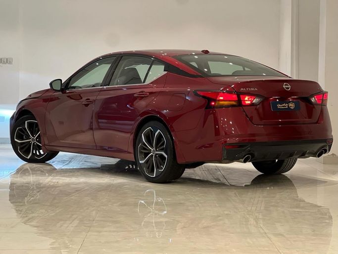 Buy Nissan Altima (2025) 2.5 l Petrol in Oman, Muscat - 6,300 OMR ...