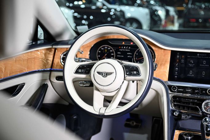 Buy Bentley Flying Spur (2022) 4.0 l Petrol in Saudi Arabia, Jeddah ...