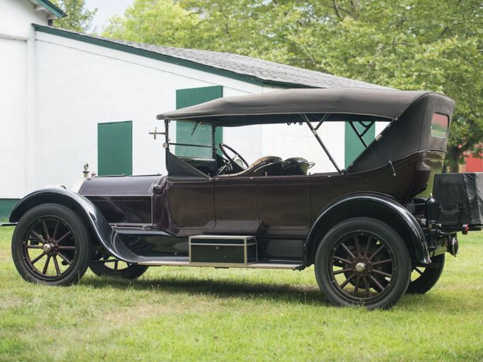 Pierce-Arrow Model 38-C-4 Five-Passenger Touring, 1916 | AUTO.AE